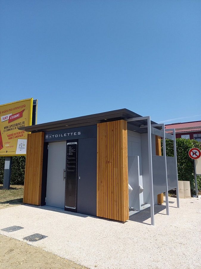 Box in Box City - Toilettes publiques - Sanitaires Francioli